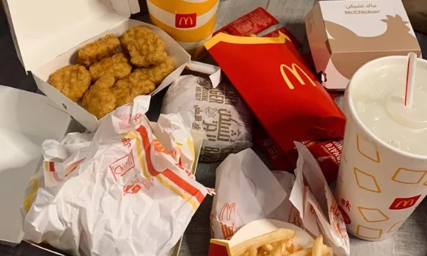 Test-tournament choose the most delicious dish from McDonald's